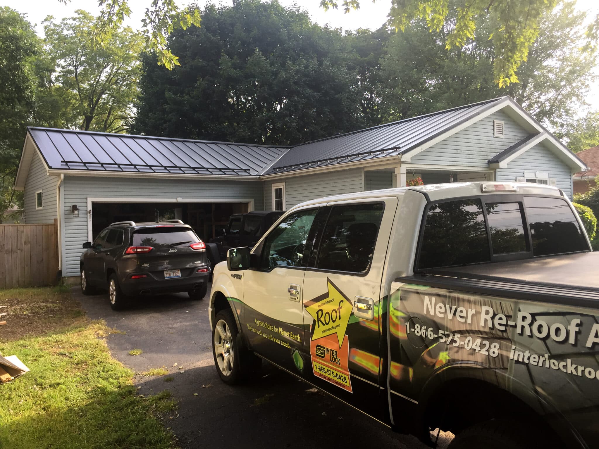 ILIL18009 - Woodstock, IL 60098 Interlock Metal Roofing Black Aluminum ...