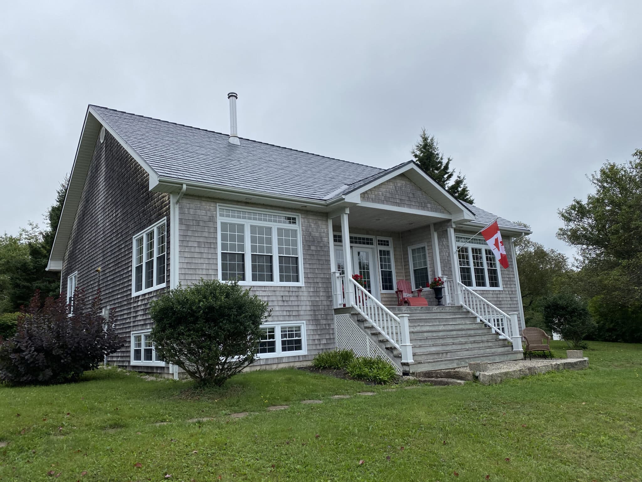 Cedar Shingle — 4-Way Interlocking Metal Cedar Shingle Roofs