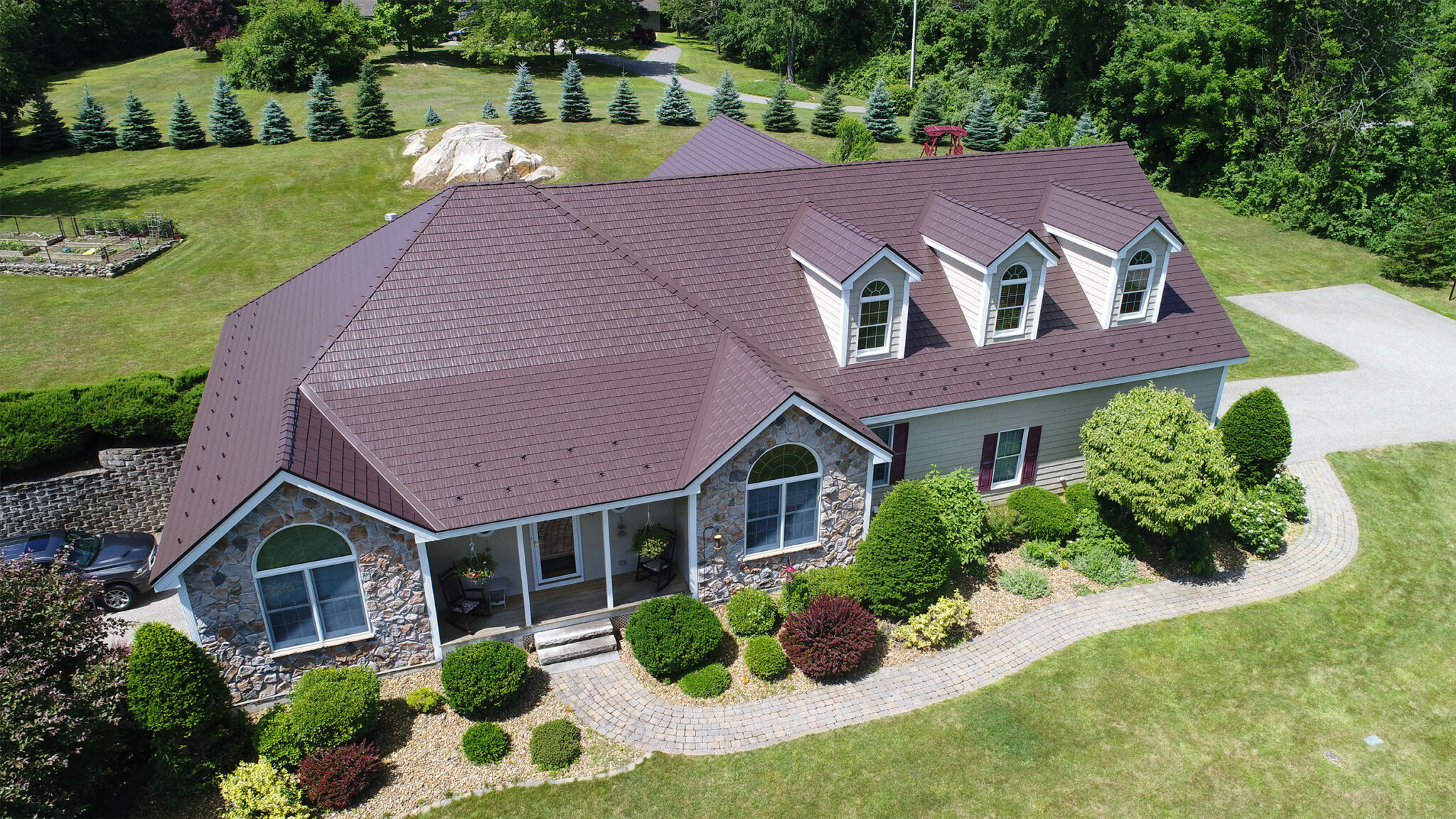 Interlock Metal Shingles: Premier Choice for Durable and Stylish Roofing